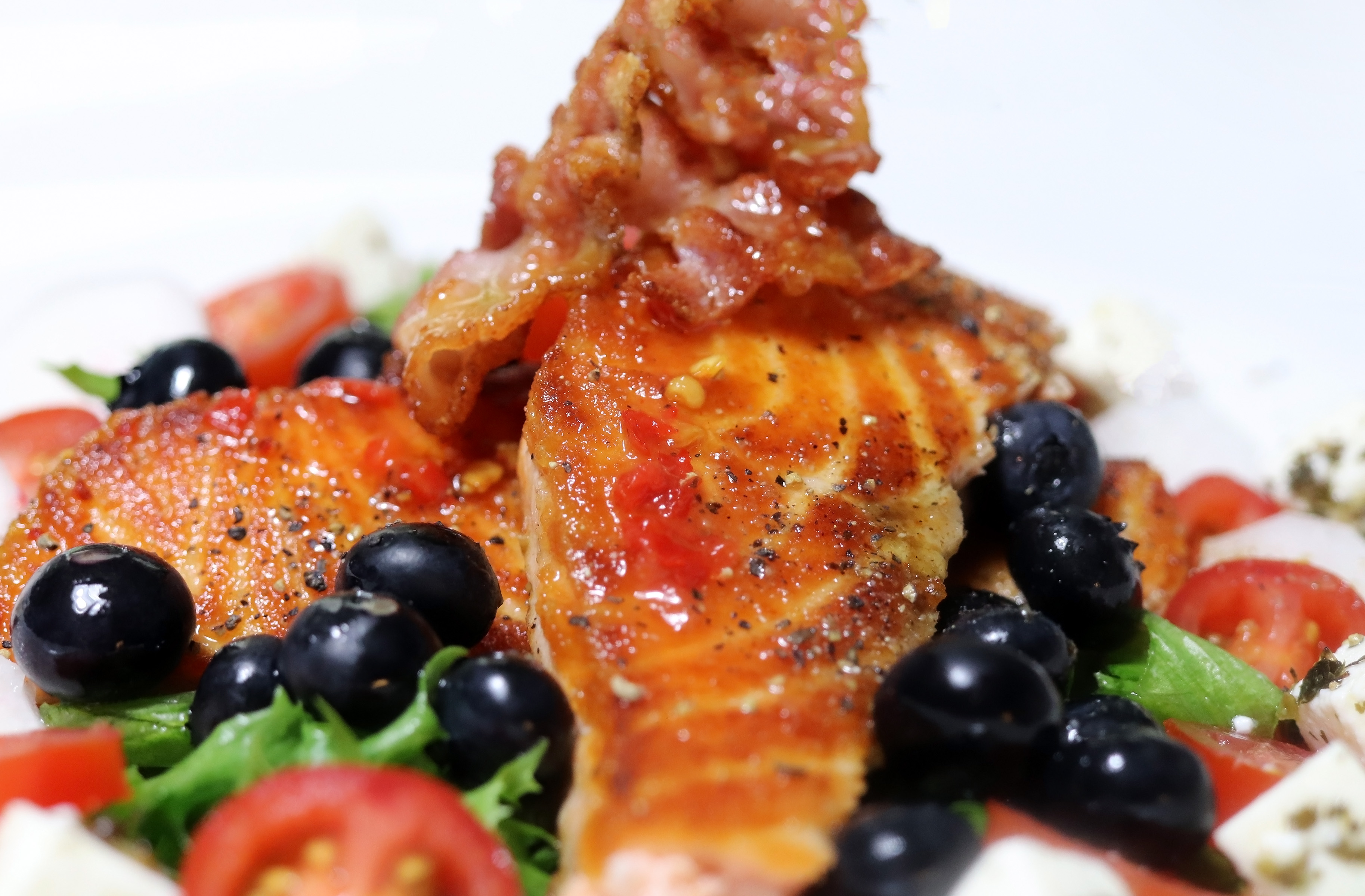 Blueberries Bacon And Salmon – Mighty Delicious With Herbs And Spices